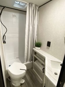 Go Play 26BHS Review- low-cost camping camping