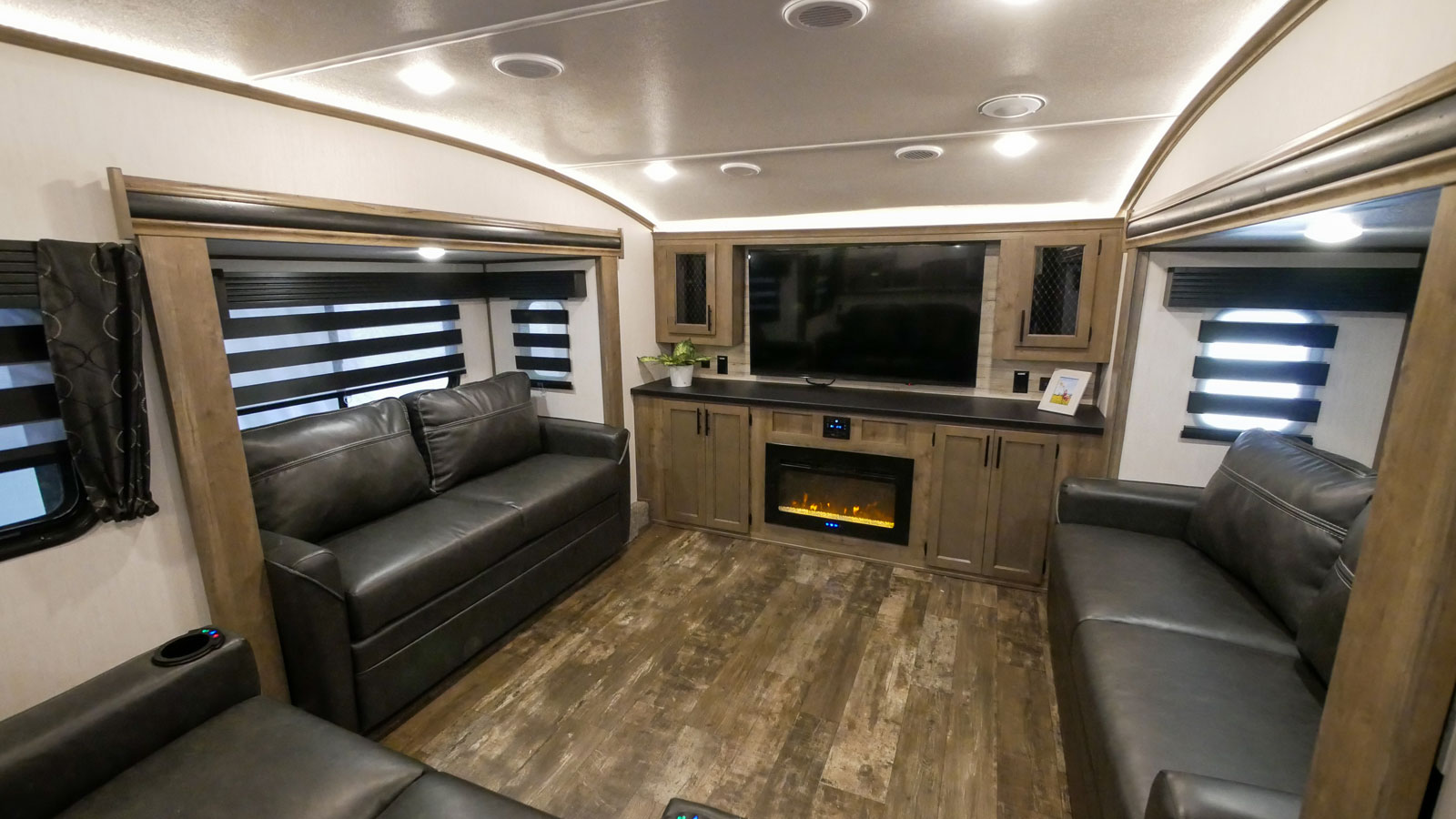 10 Best Fifth Wheels: America's Best-Selling 5th Wheels
