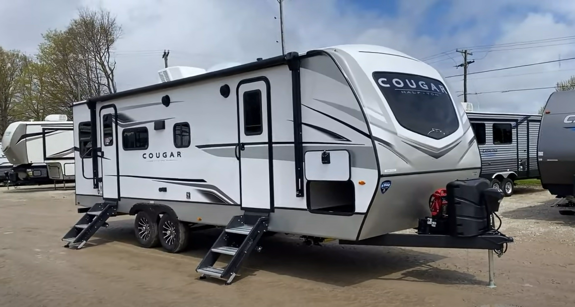 Review of the Keystone Cougar 25RDS - Innovative Couples Camper