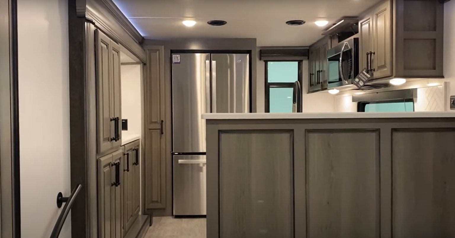 Explore the Keystone Montana 3901RK - Unique Luxury Fifth Wheel
