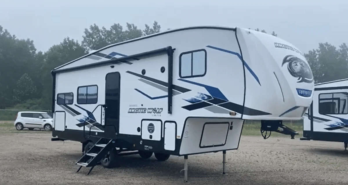 Unveiling the 2024 Arctic Wolf 23MLE Fifth Wheel RV - The Ideal Compact ...