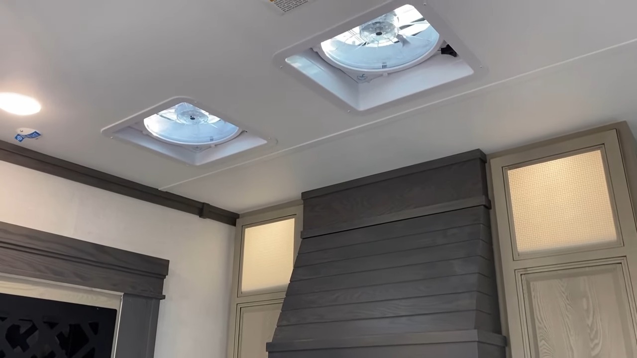 Serious Space in the 2024 Alpine 3303CK 5th Wheel
