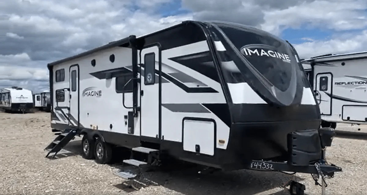2023 Imagine 2800BH Travel Trailer: A Comprehensive RV Review - RV ...