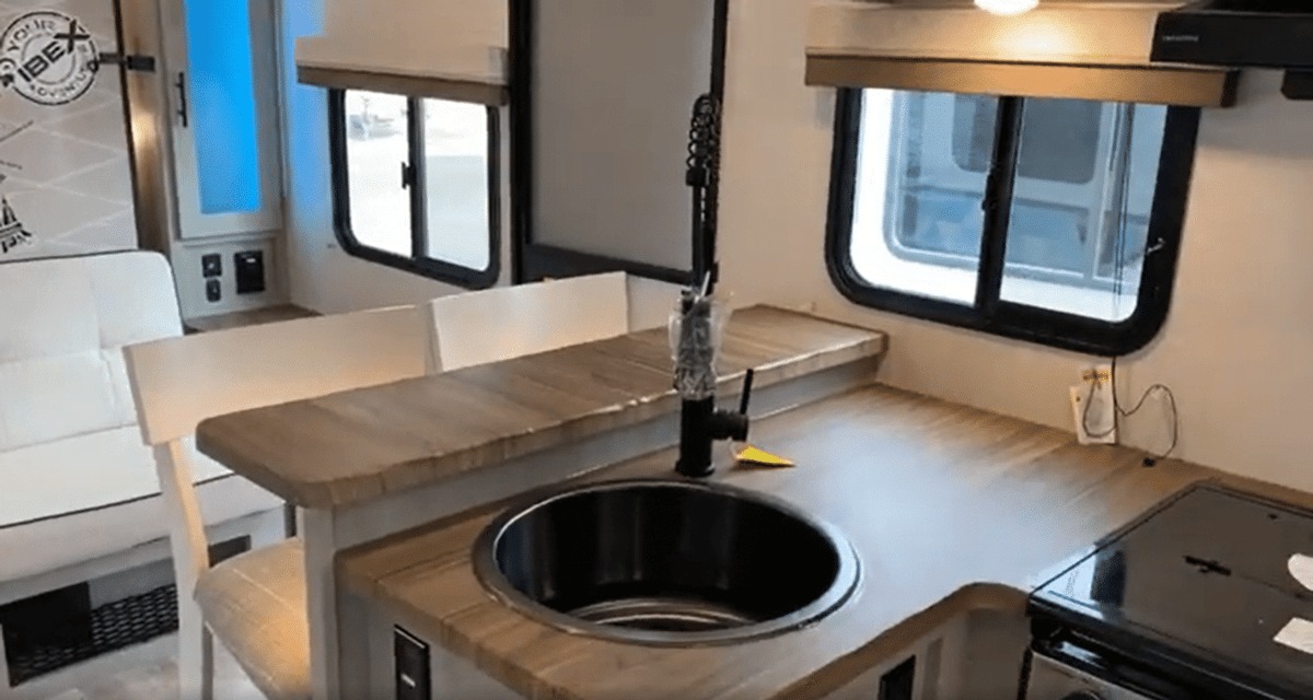 The 2023 Ibex 20MDS Travel Trailer: Unveiling the Best Brand for Mobile ...