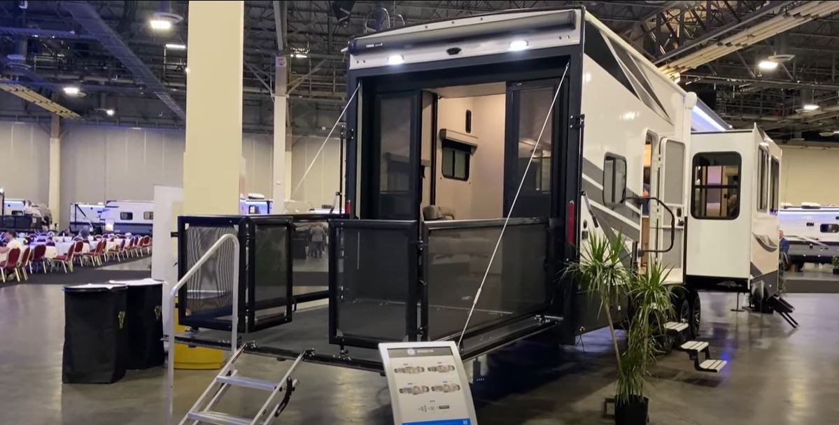 2024 Jayco Fifth Wheel Showcase: Exclusive First Look at Latest RV ...