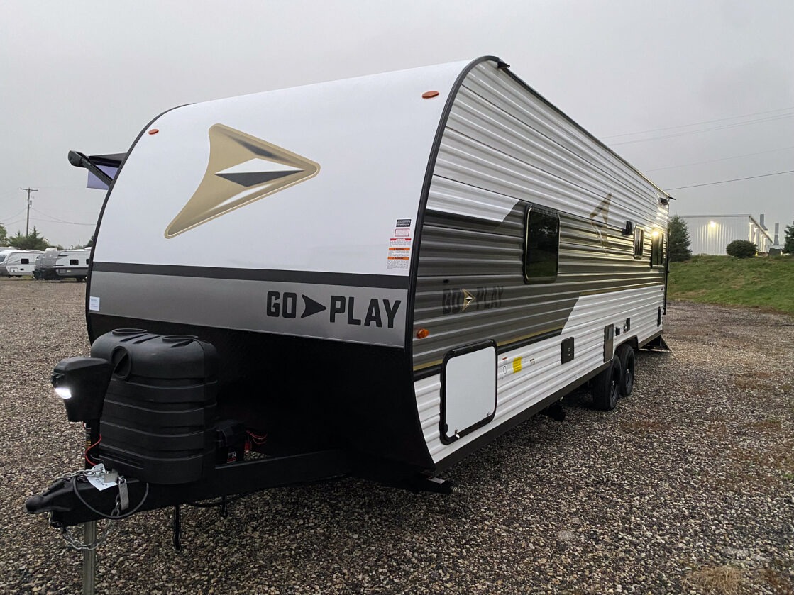 Wayfinder RV Go Play 263TH: Complete Toy Hauler Review
