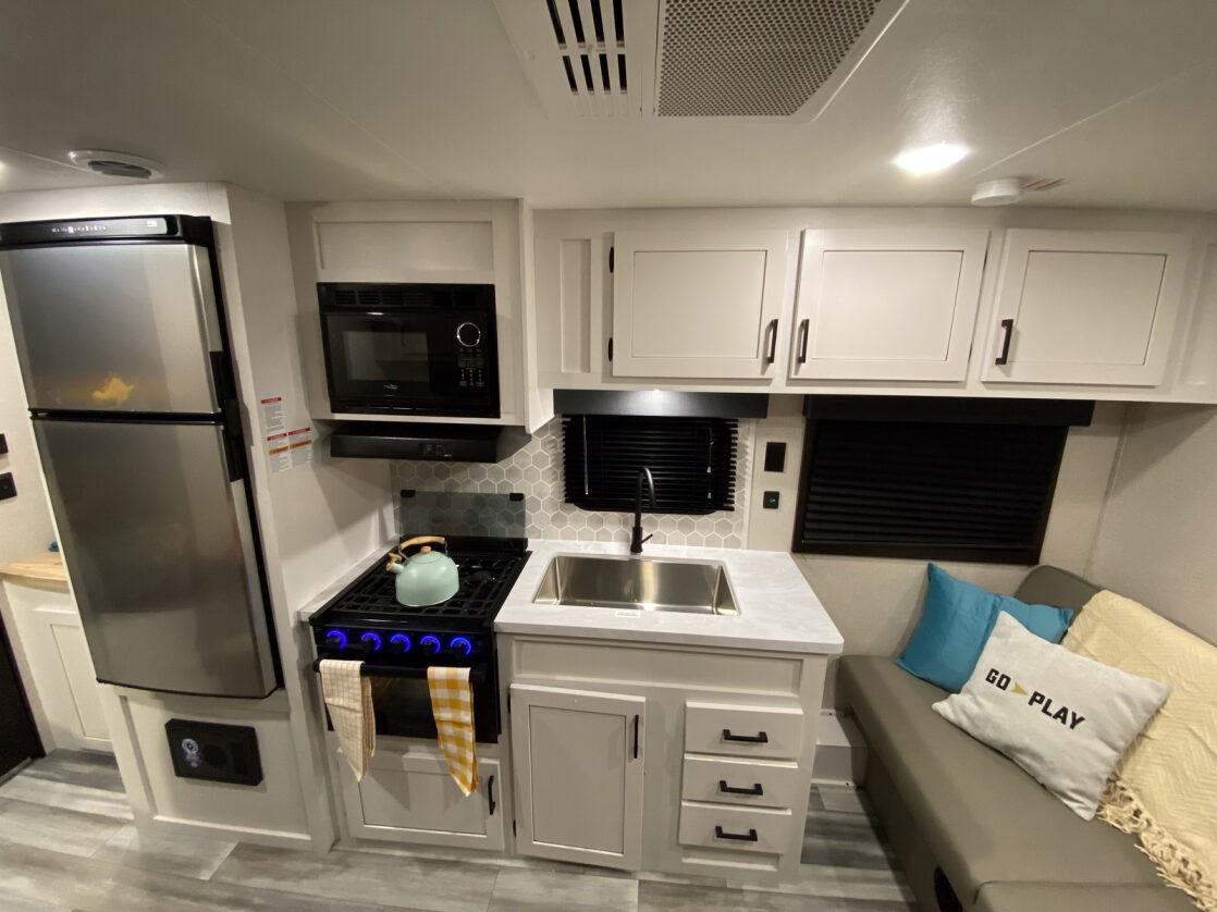 The Best Starter Camper: Go Play 26BH Family Bunkouse