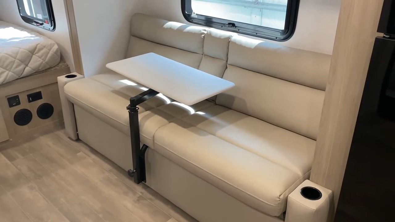 ALL NEW Compact Mini RV with a TRUE QUEEN!! 2024 Geo Pro 20FKS