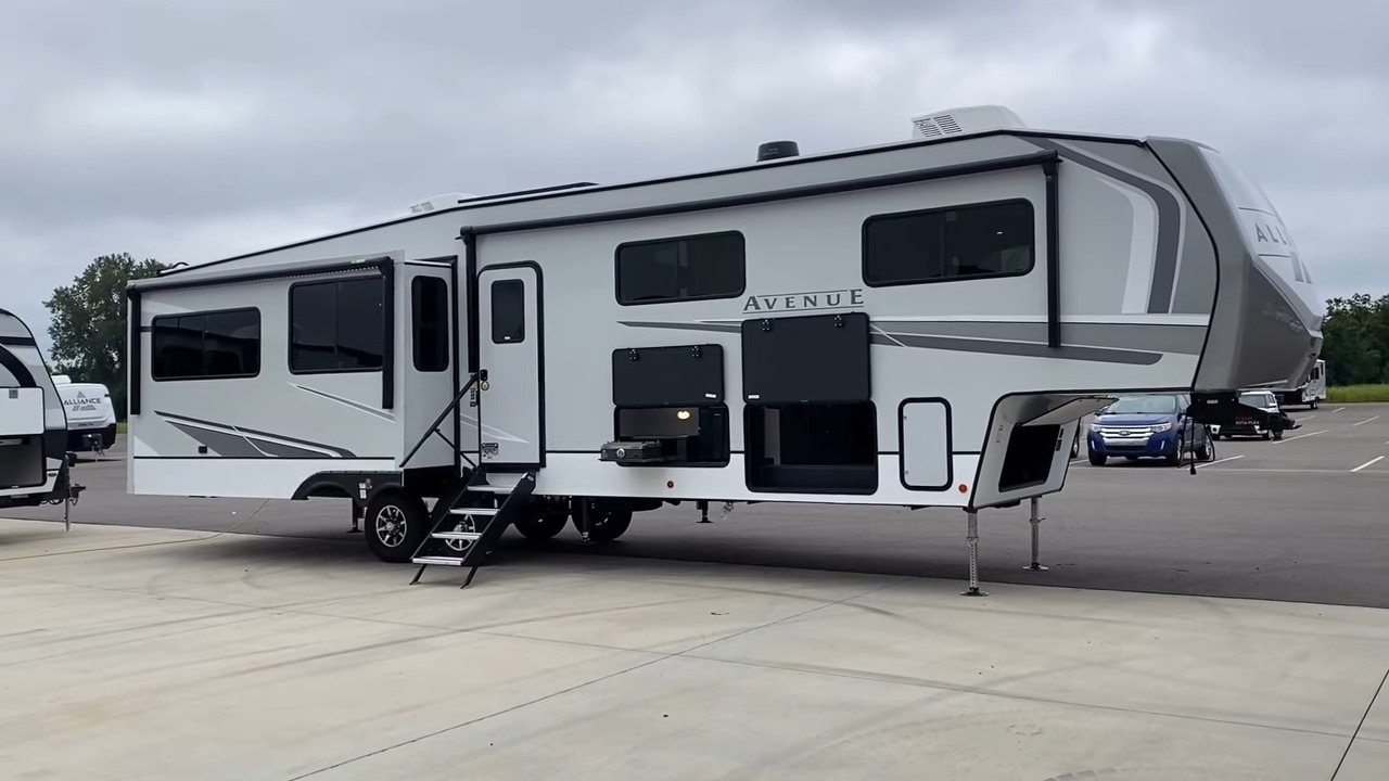 Different From Any Other Fifth Wheel! — 2024 Avenue 37MBR Fifth Wheel ...