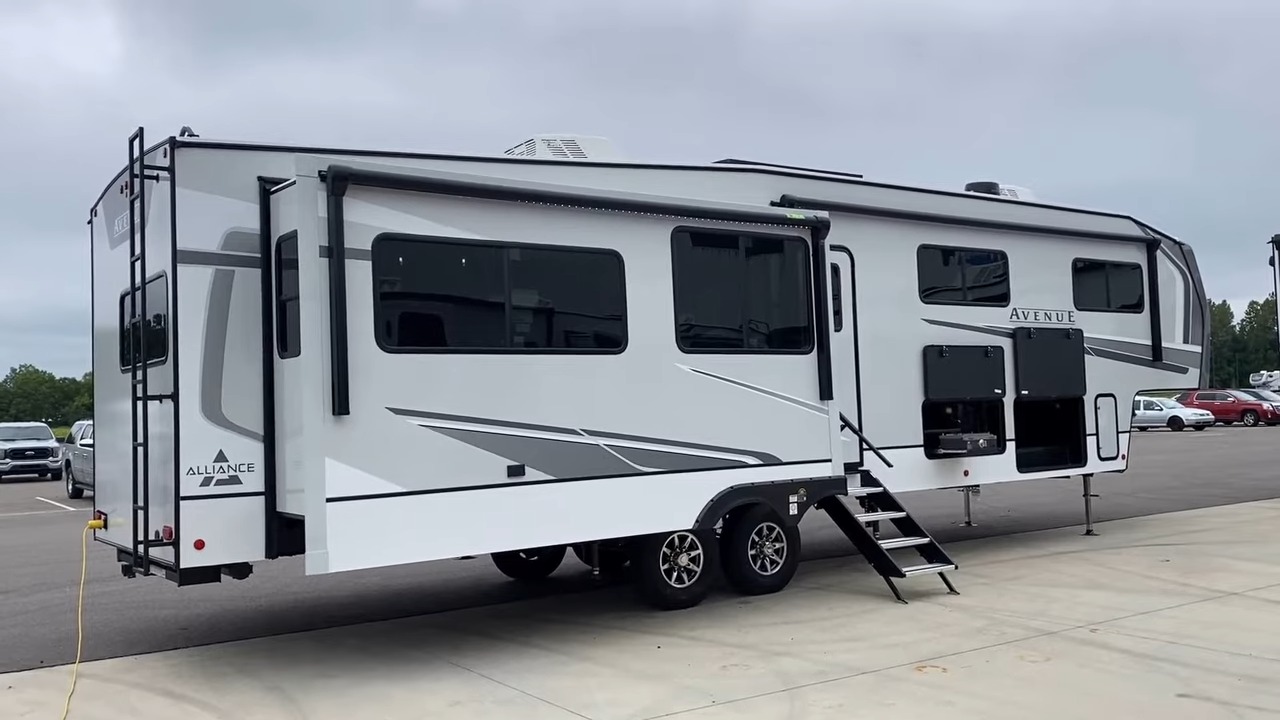 Different From Any Other Fifth Wheel! — 2024 Avenue 37MBR Fifth Wheel ...