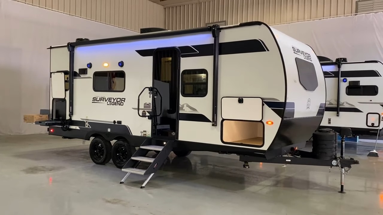 This Forest River RV is Only 25ft Long!! 2024 Surveyor 203RKLE Travel ...