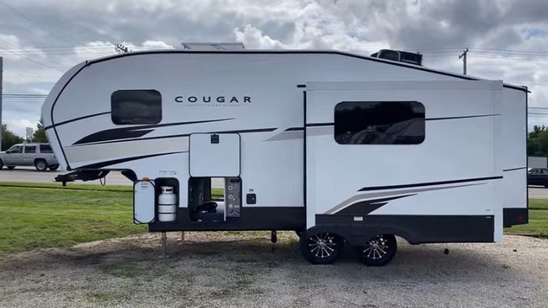 One of the SHORTEST 5th Wheels Out There! The 2024 Cougar 2100RK by ...