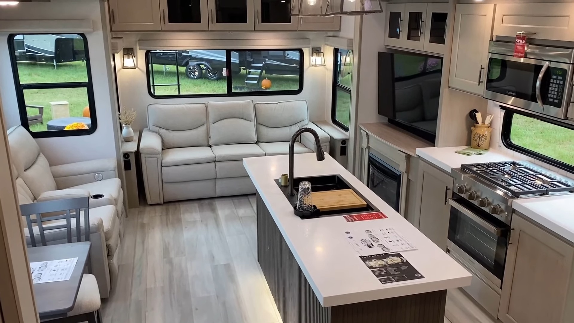 New Upscale Full Time RV! 2024 Influence 3803GK Fifth Wheel by Grand Design
