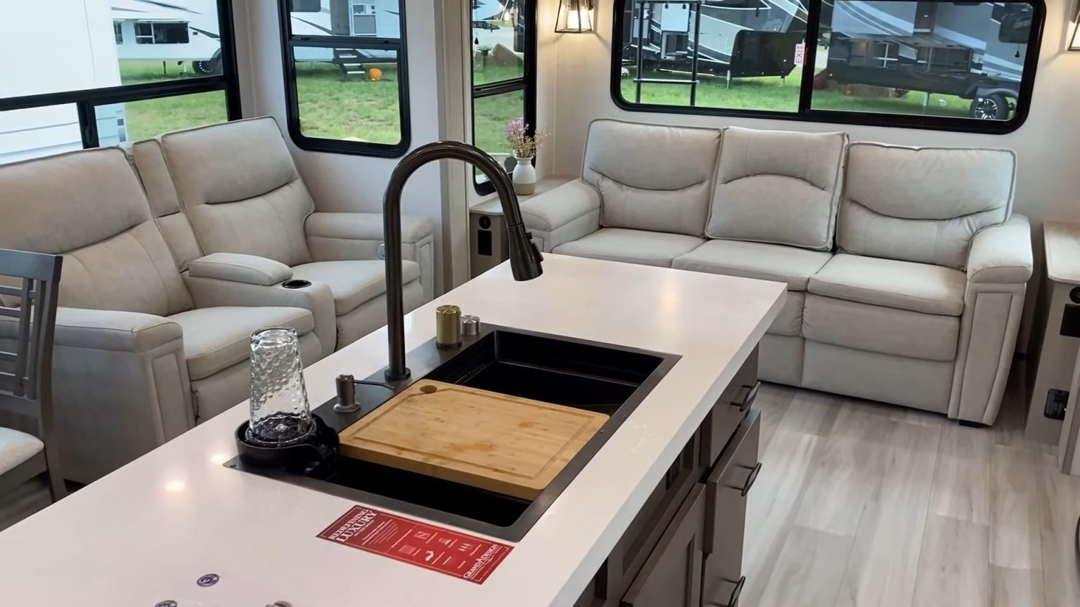 New Upscale Full Time RV! 2024 Influence 3803GK Fifth Wheel by Grand Design