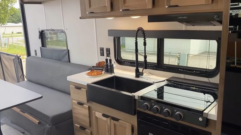 A Fifth Wheel with NO SLIDES!! 2024 Cherokee 256RRBL by Forest River RV