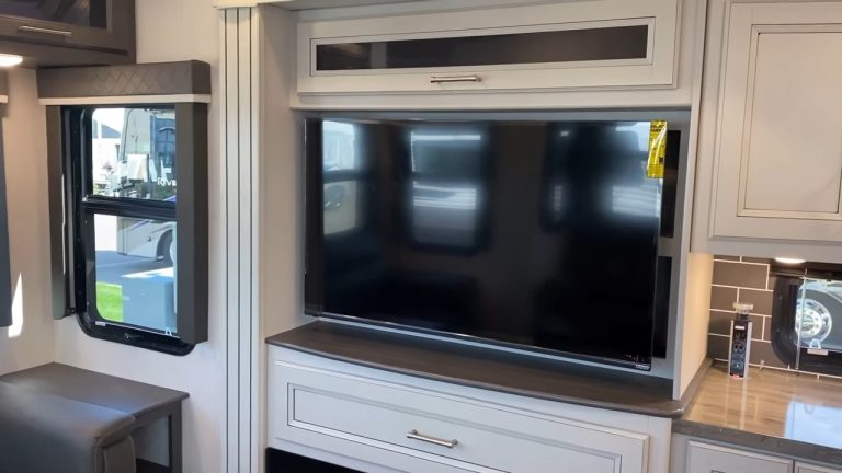 Full Paint & More on a 35ft COUGAR!! 2024 Cougar 316RLS Fifth Wheel by ...