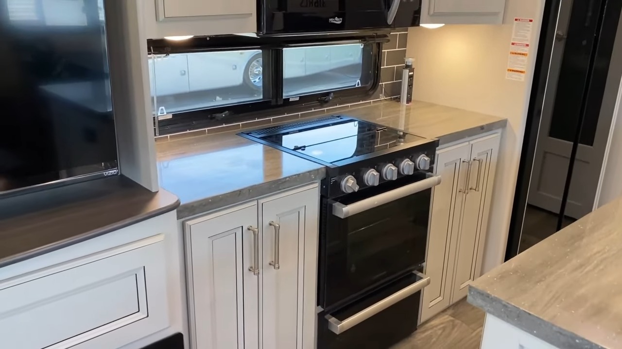 Full Paint & More on a 35ft COUGAR!! 2024 Cougar 316RLS Fifth Wheel by ...