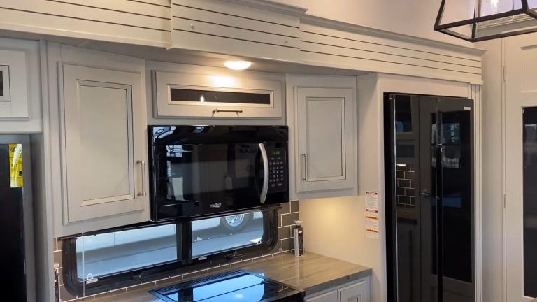 Full Paint & More on a 35ft COUGAR!! 2024 Cougar 316RLS Fifth Wheel by ...