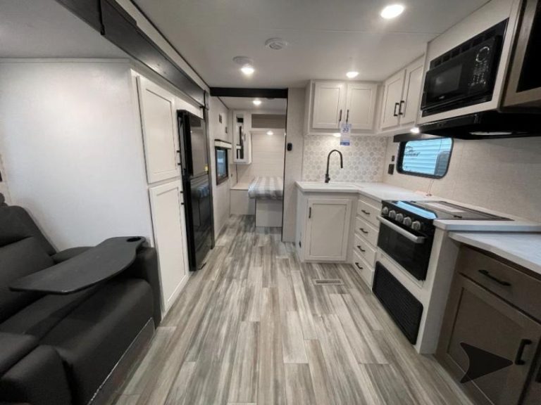 Top 5 Budget-Friendly Couple's Campers of 2024