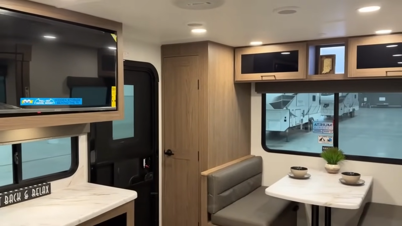 9 Favorite Laminated Couple's Campers! - RV Learning Hub