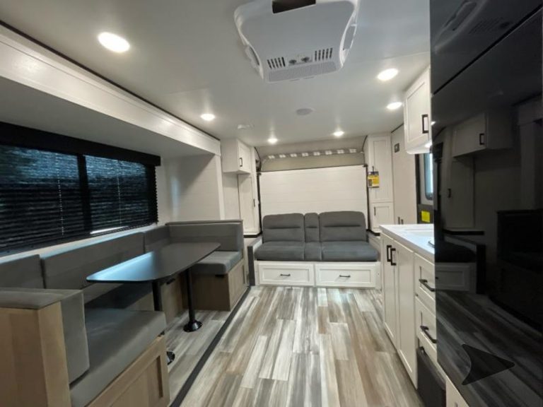 Complete Review: The Jayco Jay Flight 197MB Travel Trailer
