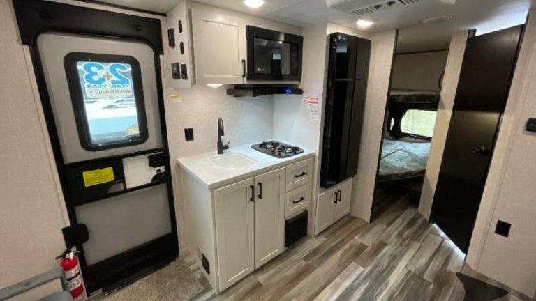 Complete Review: The Jayco Jay Flight 197MB Travel Trailer