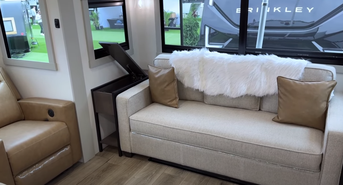 Experience Ultimate Comfort: Inside the Brinkley Model Z Air 297 Travel ...