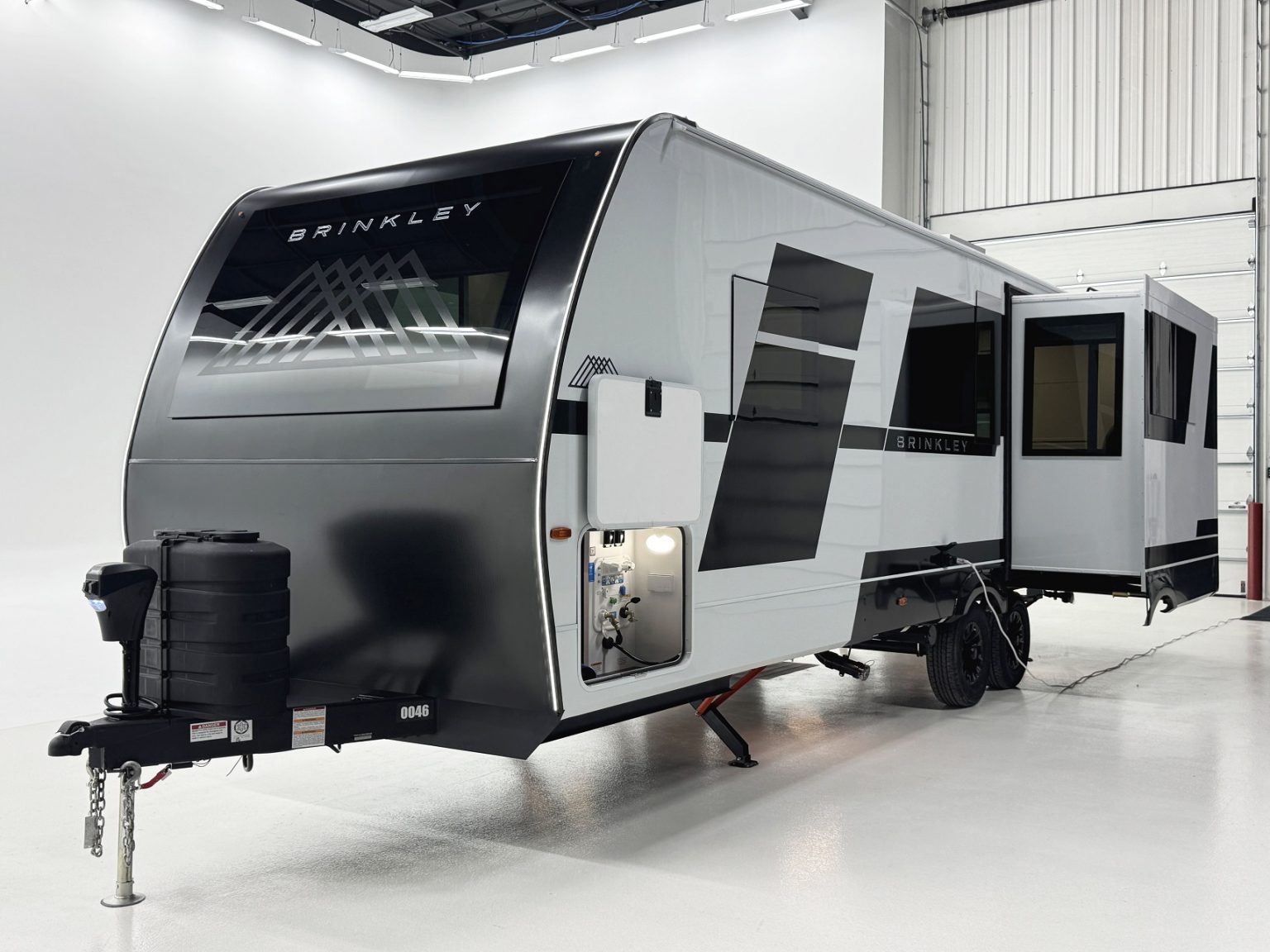 Brinkley Model I 275 Travel Trailer: Complete Review