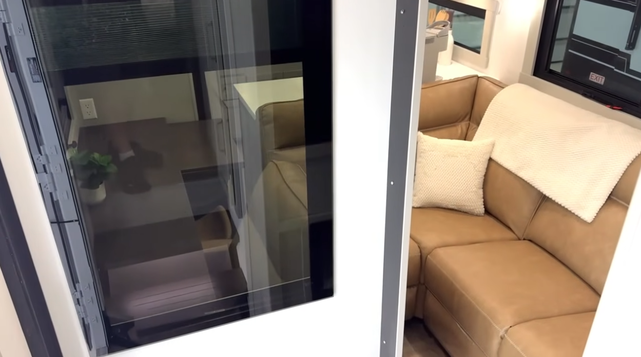 2026 Brinkley Model Z 2700 Fifth Wheel Review - RV Learning Hub